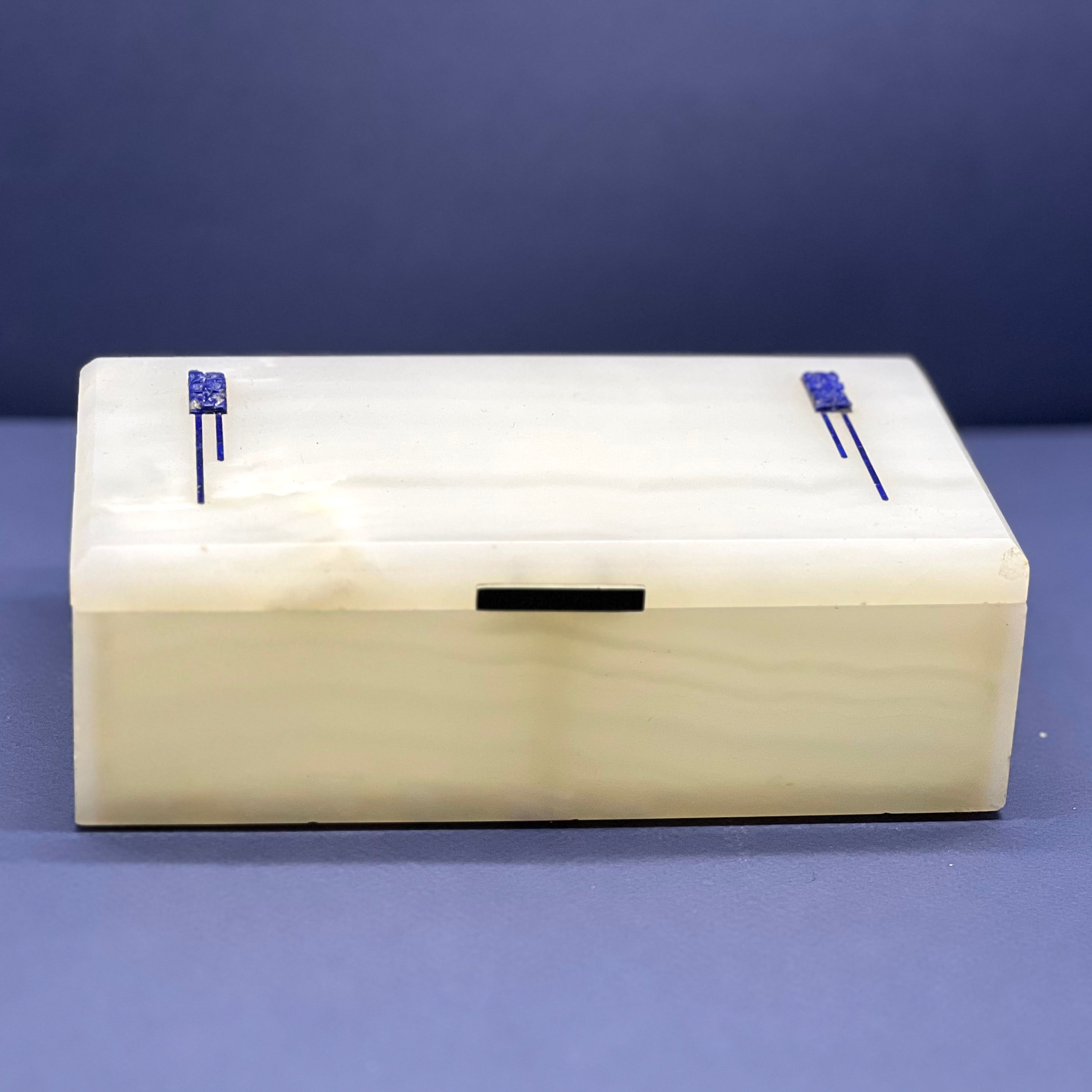 An Art Deco Onyx Table Box made by Henry Griffith & Sons England for H ...